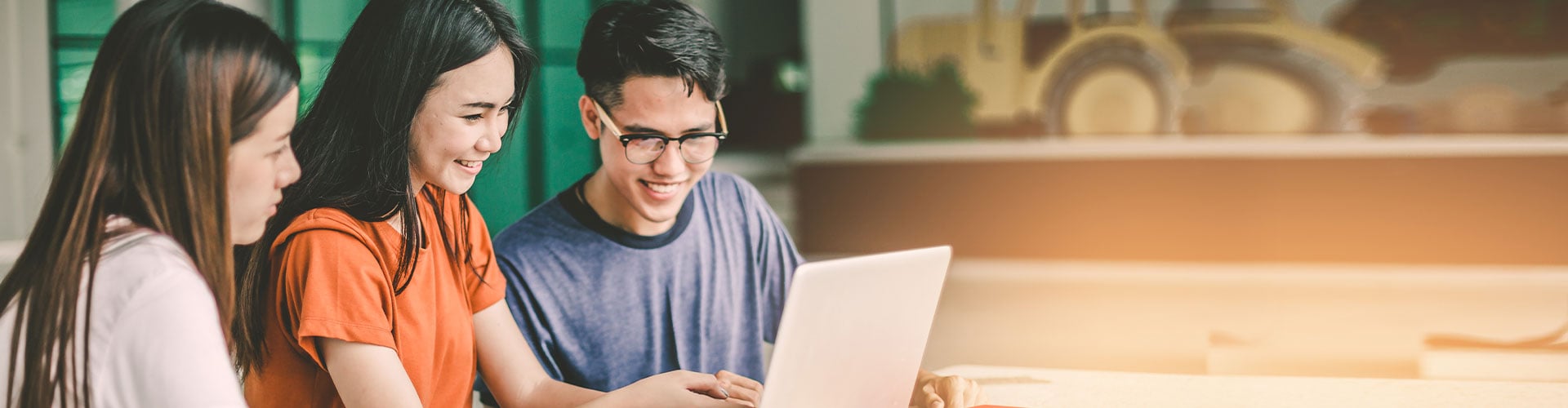 Win up to 100% tuition fee scholarship | SPJ Global Young Leaders ...